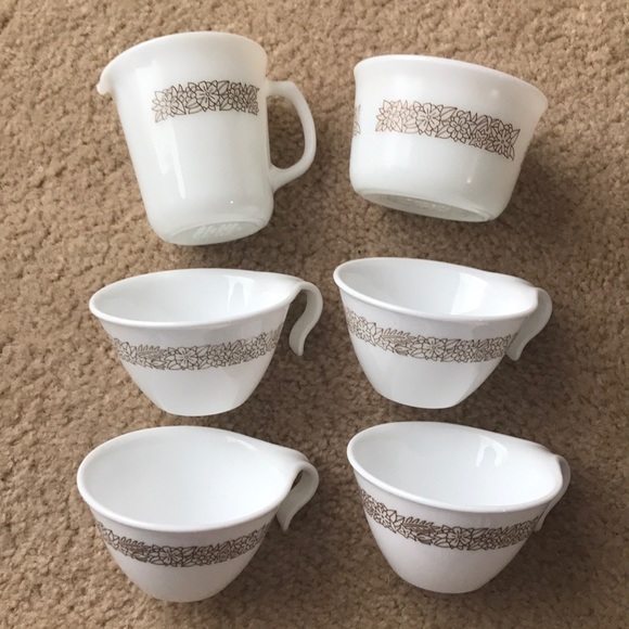 Pyrex | Kitchen | Vintage Pyrex Brown Woodland Cream And Sugar Bowl And ...